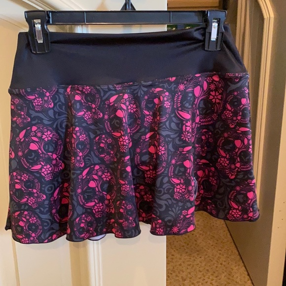 Lacoa | Skirts | Lacoa Skort Size M | Poshmark